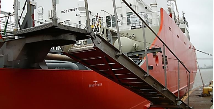 Accommodation Ladder & Pilot Ladder – AMARINE